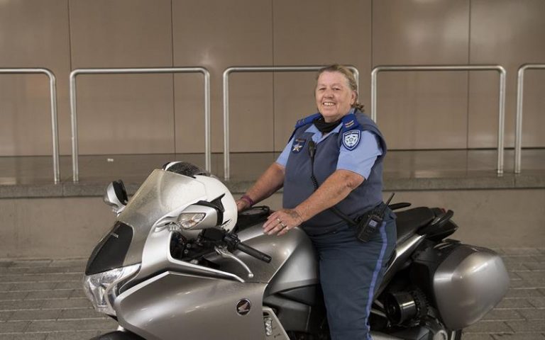 City bids farewell to well-known motor cycle traffic officer, Inspector ...