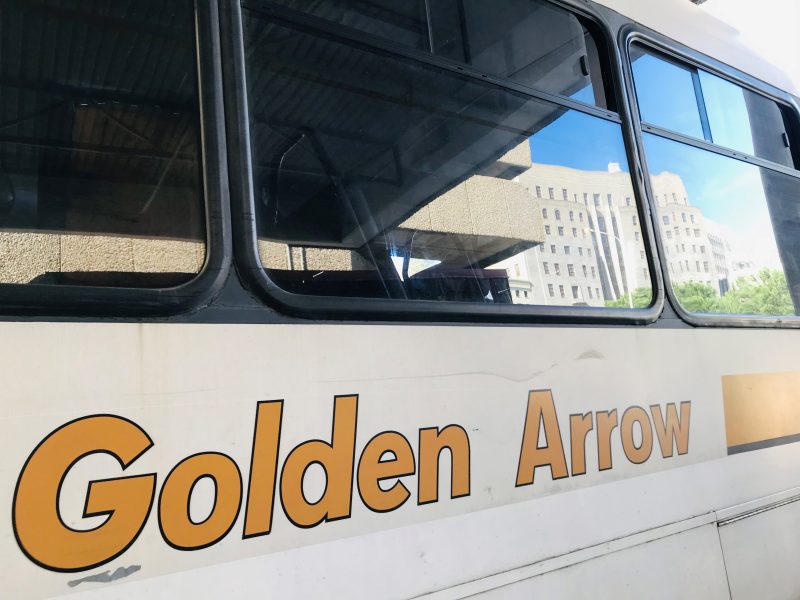 Golden Arrow adds buses amid taxi route closures - Smile 90.4FM