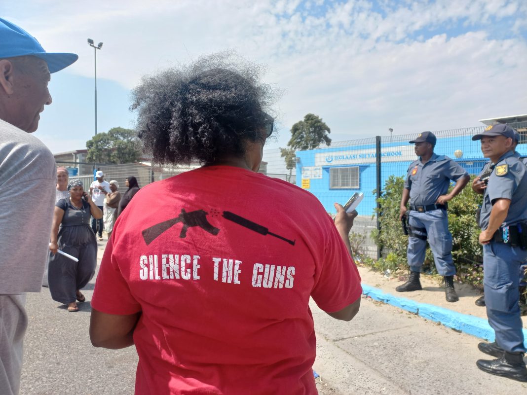 Western Cape gang wars claim 58 children since January - Smile 90.4FM