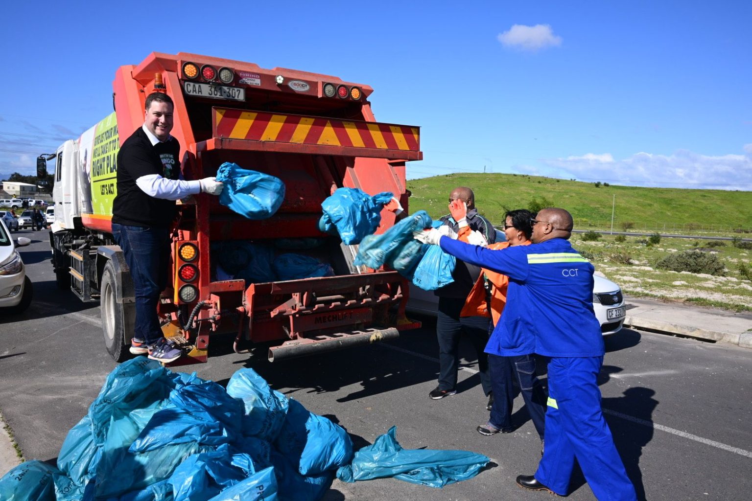 Time to Spring Clean Cape Town! - Smile 90.4FM