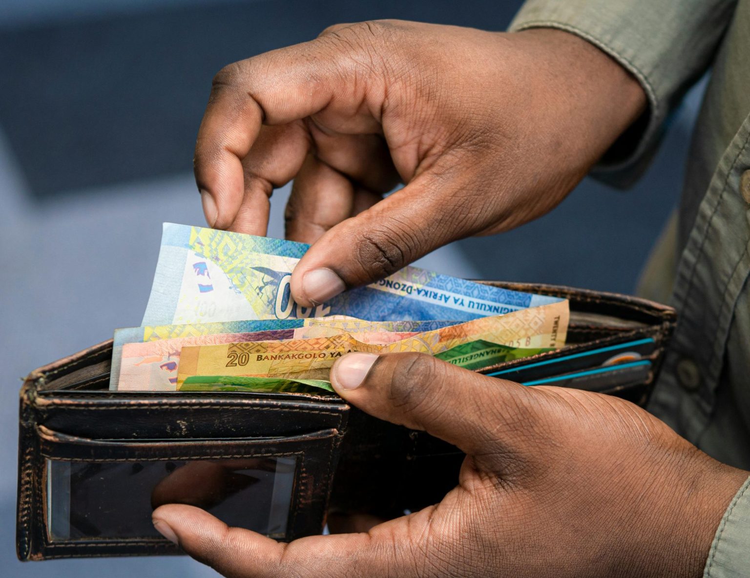 What to expect from salary increases - Smile 90.4FM