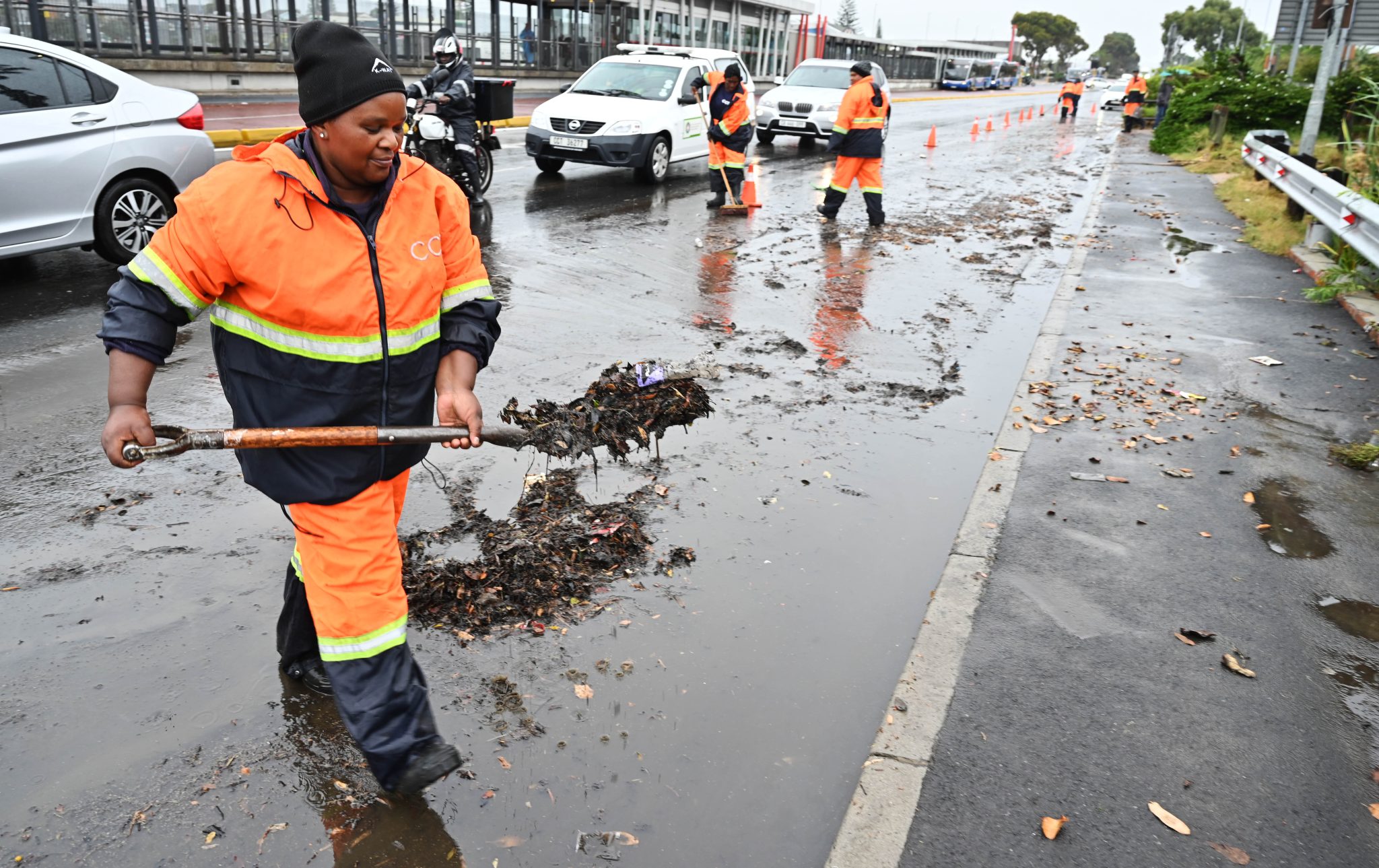 UPDATE: Heavy Flooding Hits Cape Town Informal Settlements - Smile 90.4FM