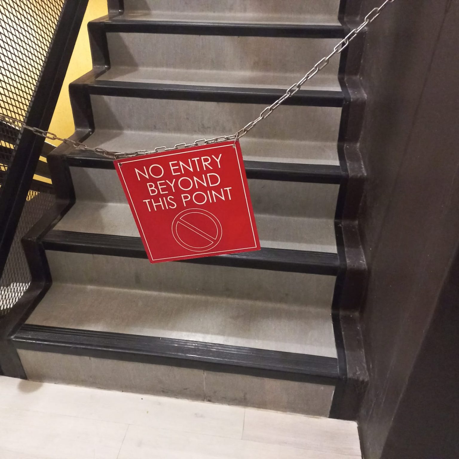 [UPDATE] Hotel Sky Incident: Identity of Man Who Fell Confirmed - Smile ...