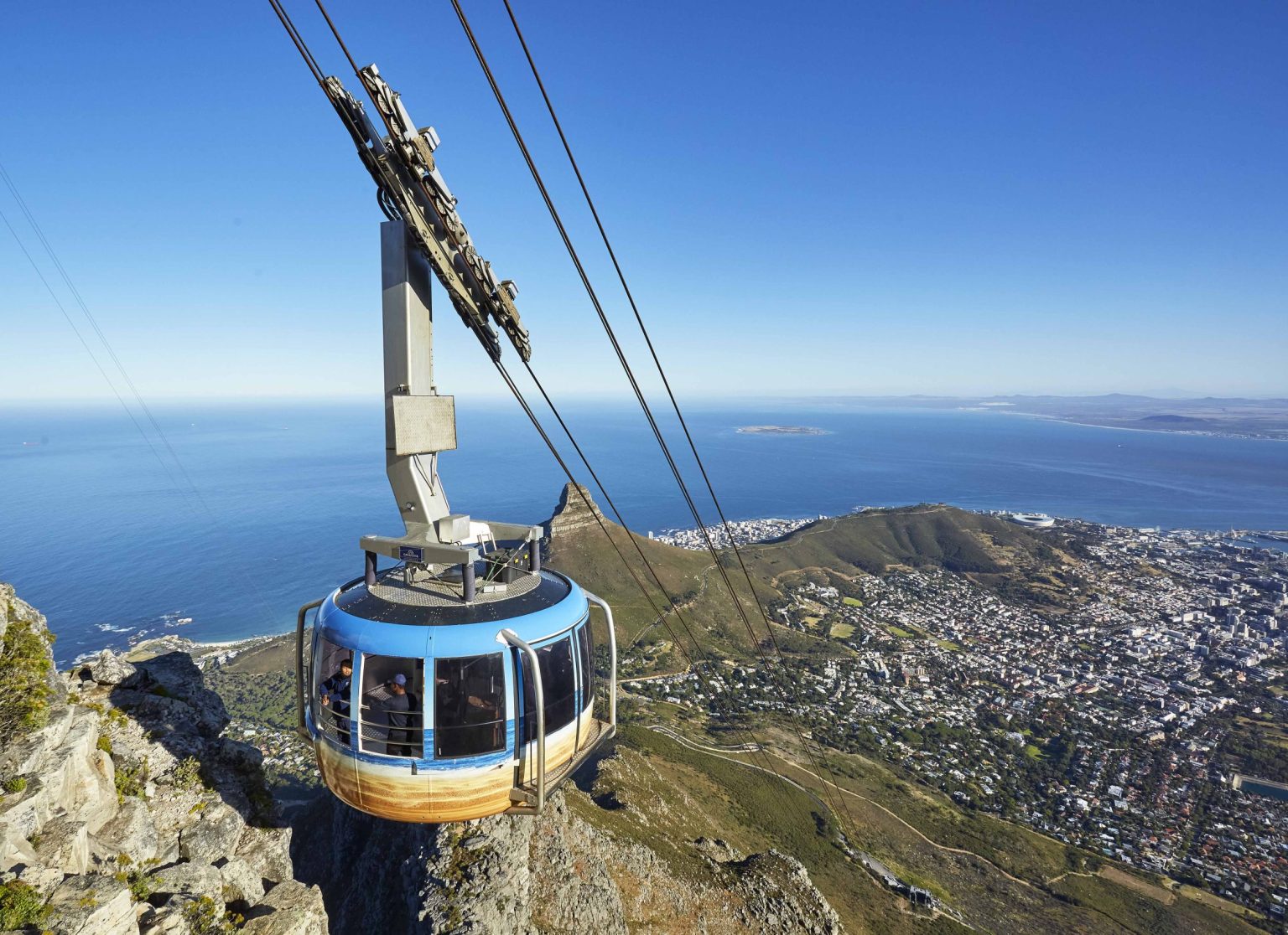 The Table Mountain Cableway reopens today - weather permitting - Smile ...