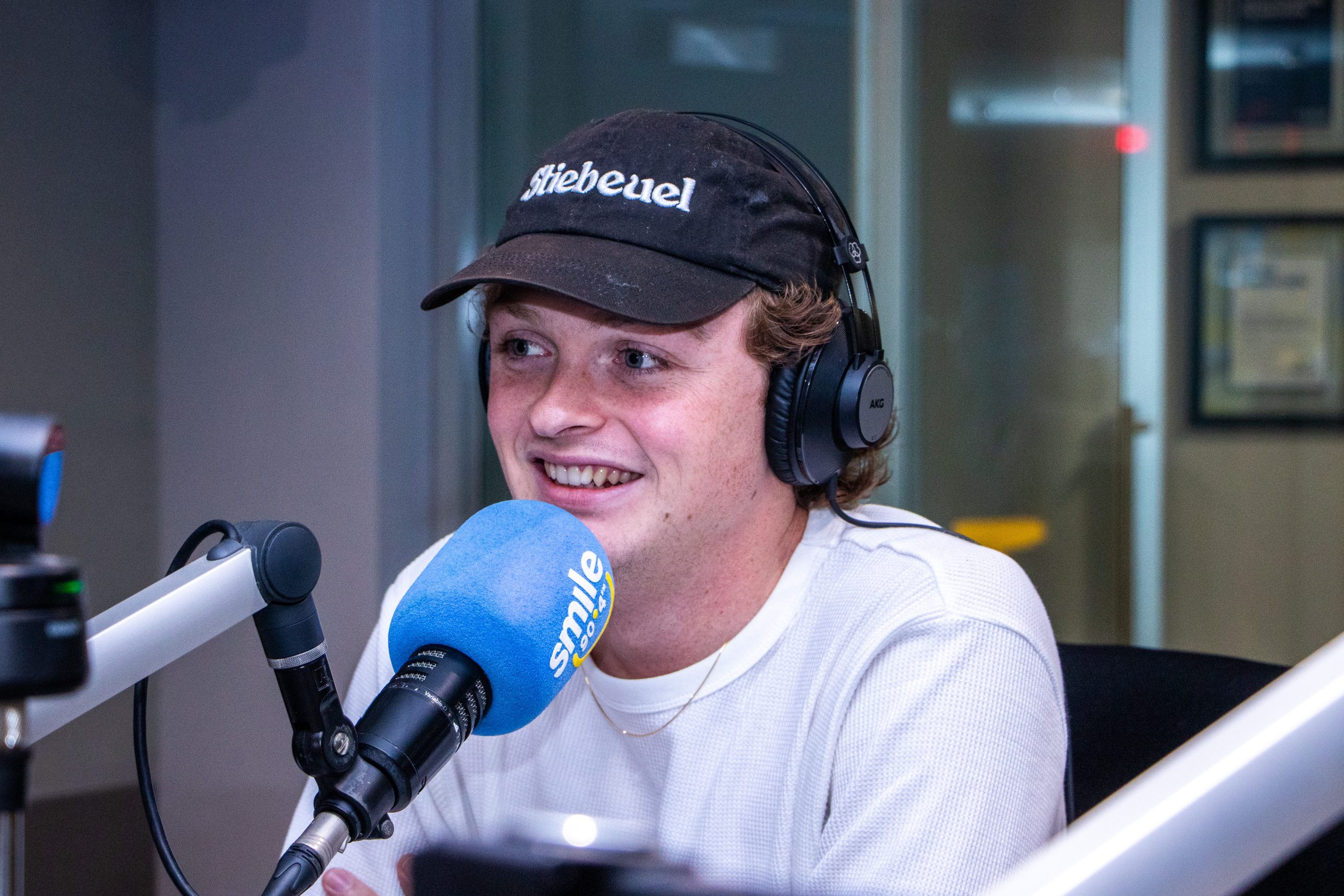 Will Linley's Debut Album Feels Like Spring - Smile 90.4FM